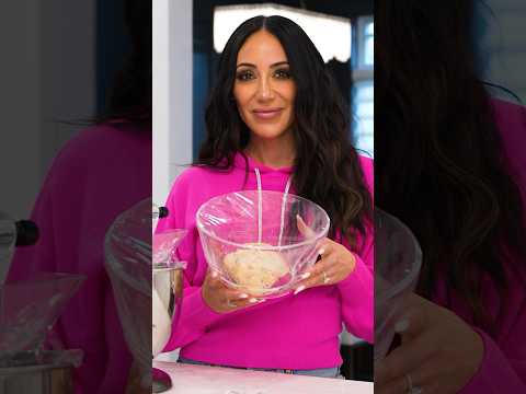 Holiday Baking with Melissa Gorga: Easy Sprinkle Cookies | ShopRite Grocery Stores