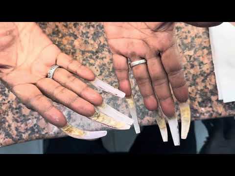 The Journey of Removing Auntie 4Yeats Old Acrylic Nails | The consultation | Pt:1 #nailtech #nails