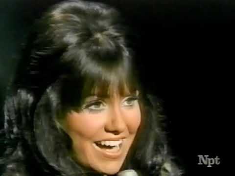 Tanya Falan Welk with Autumn Leaves (1971)