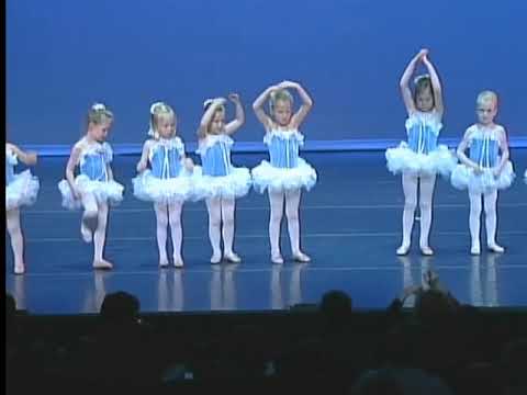 Lila's ballet recital May 5, 2007