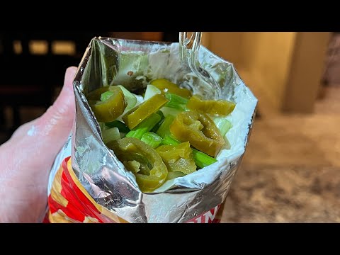 WALKING TACO : TACO IN A BAG : EASY SUPER BOWL APP : EASY APPETIZER :