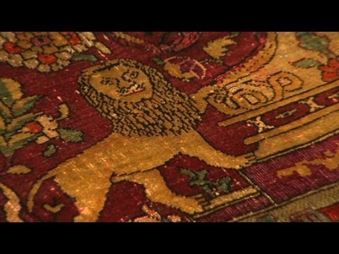 What makes an antique rug an investment