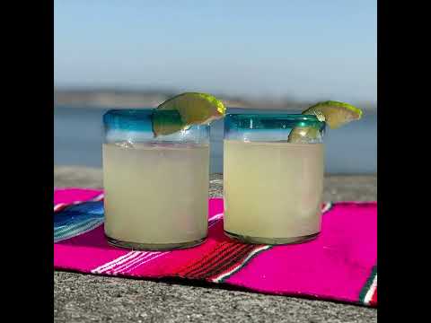 Dos Sueños Mexican Drinking Glasses - Aqua Rim Tumbler Glasses