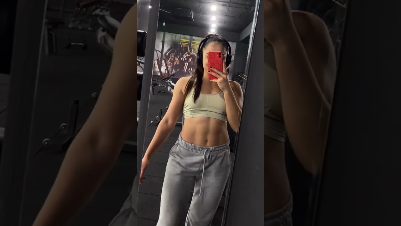 fitness girl #fitness #short #shortvideo #shorts #viralshorts #viral ,#reels #reel #ytshort