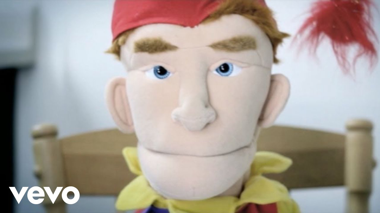 Ringo 2012 | The Beatles Bible