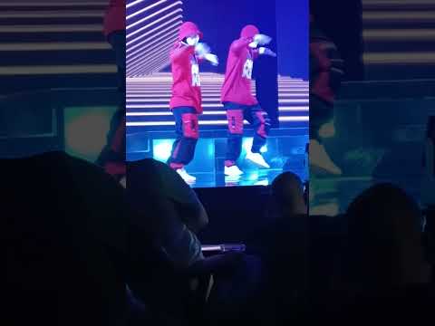 HIP-HOP MASKED DANCERS