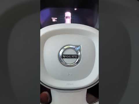 Inside the 2022 Volvo XC60 #shorts