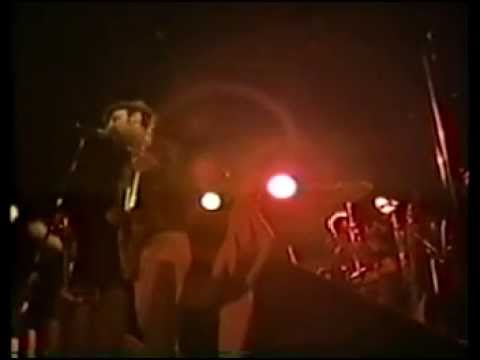 BIG BACK YARD-LIVE-COVERING "YELLOW PILLS" BY 20/20