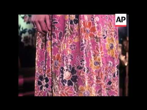 BERGDORF GOODMAN FASHIONS (COLOUR)