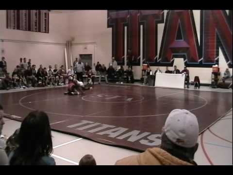 Abdul Yahia Vs. Darius Robinson.wmv