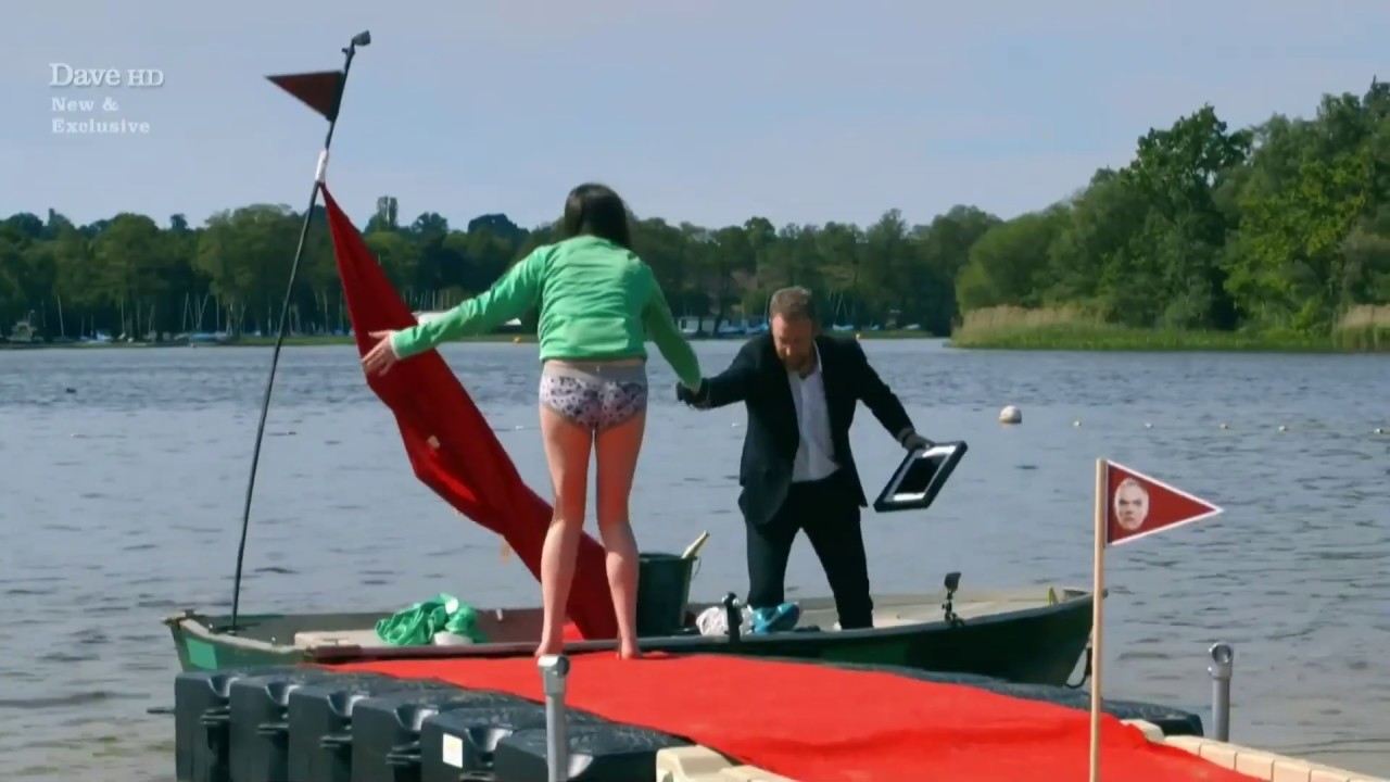 Aisling Bea, boat knickers