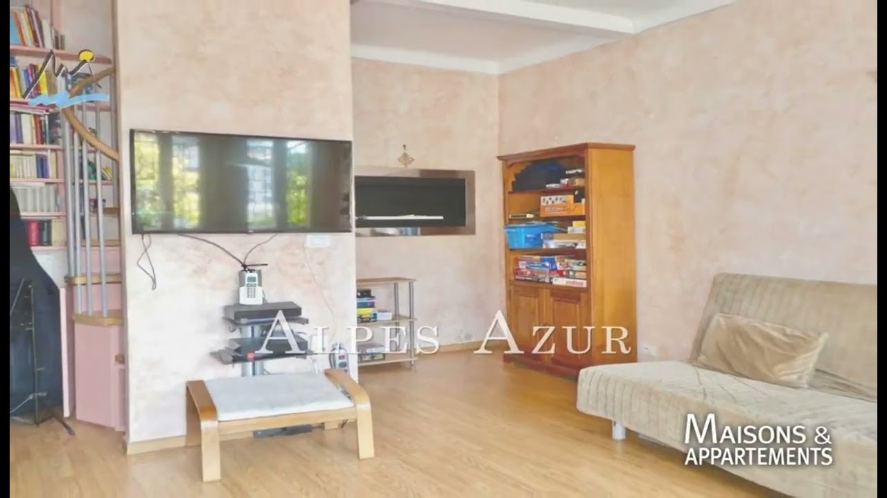 CAGNES-SUR-MER - MAISON A VENDRE - 398 600 € - 76 m² - 3 pièce(s)