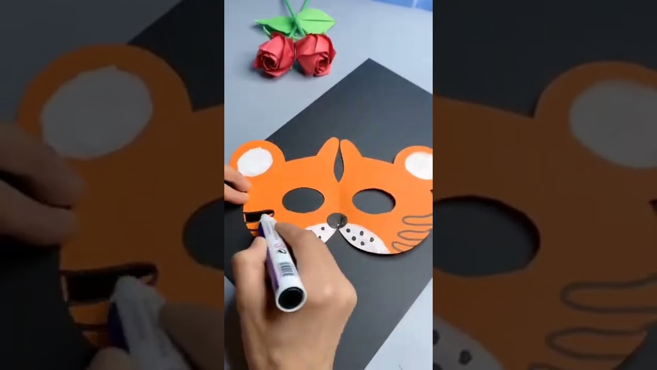 MEMBUAT TOPENG KARAKTER ORIGAMI