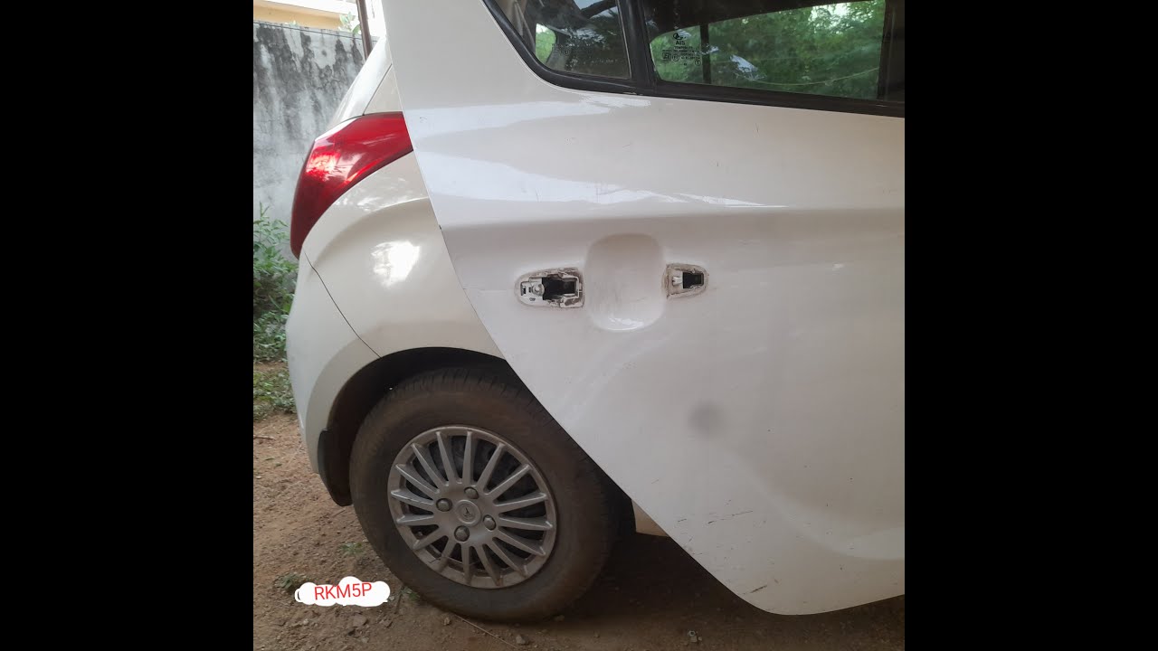 Hyundai i20 back door handle replacement