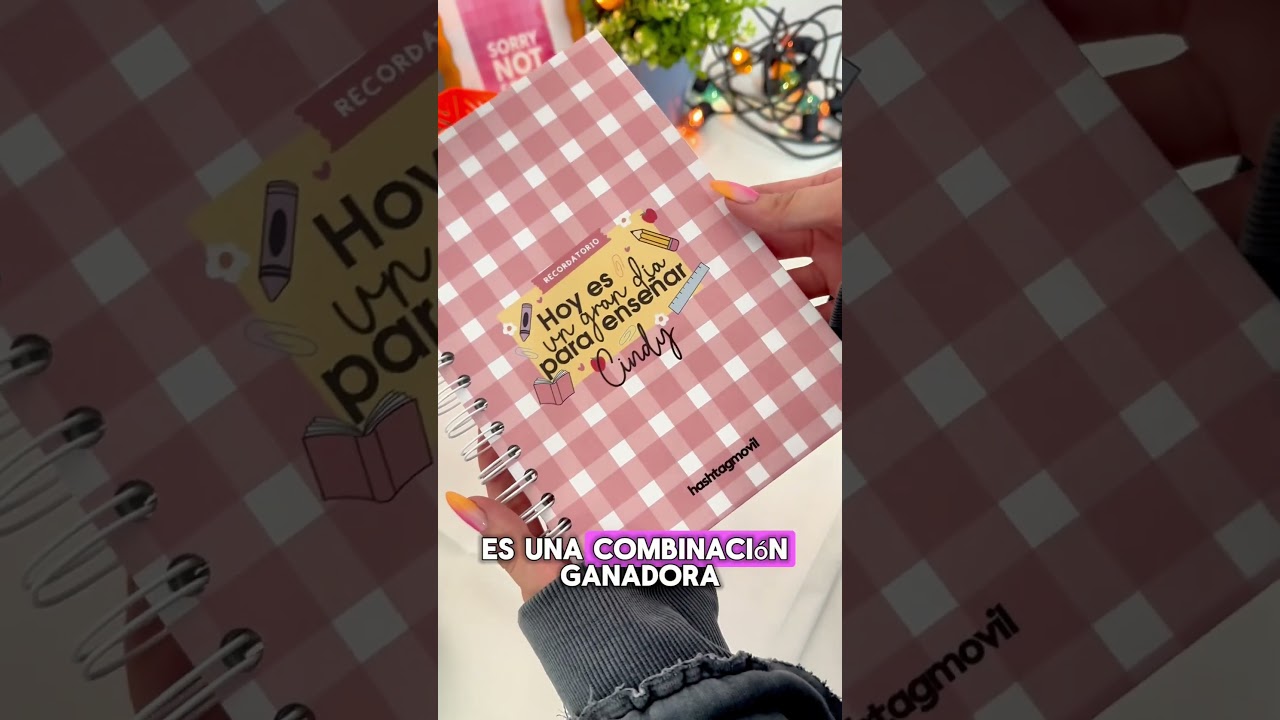 ¡Preparando un pedido muy especial!Hoy preparamos una funda personalizada para Cindy #regalos