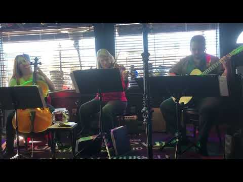 Viva la Strings loves playing over the Holidays at the Dublin Pub in Dayton Ohio