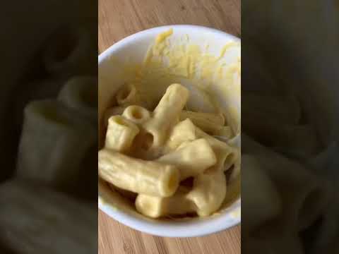 Microwave Mac and Cheese in a Mug #shorts