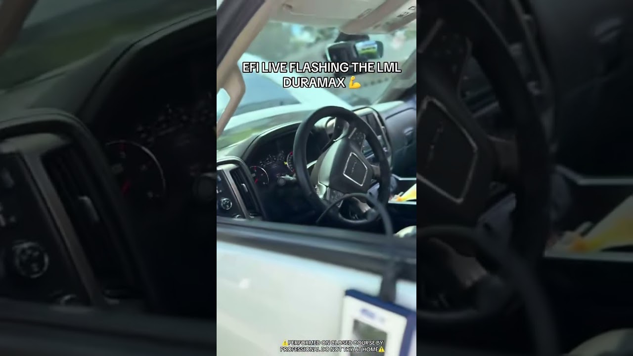 2015 LML Duramax flashing our efi live tuning #pistontwistin