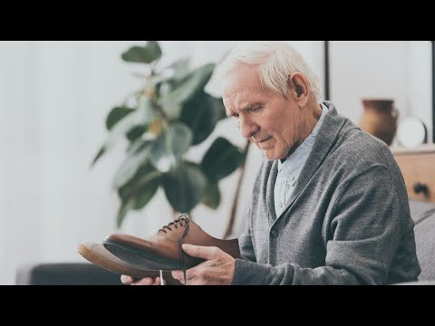 The early signs of Alzheimer's: What you should know