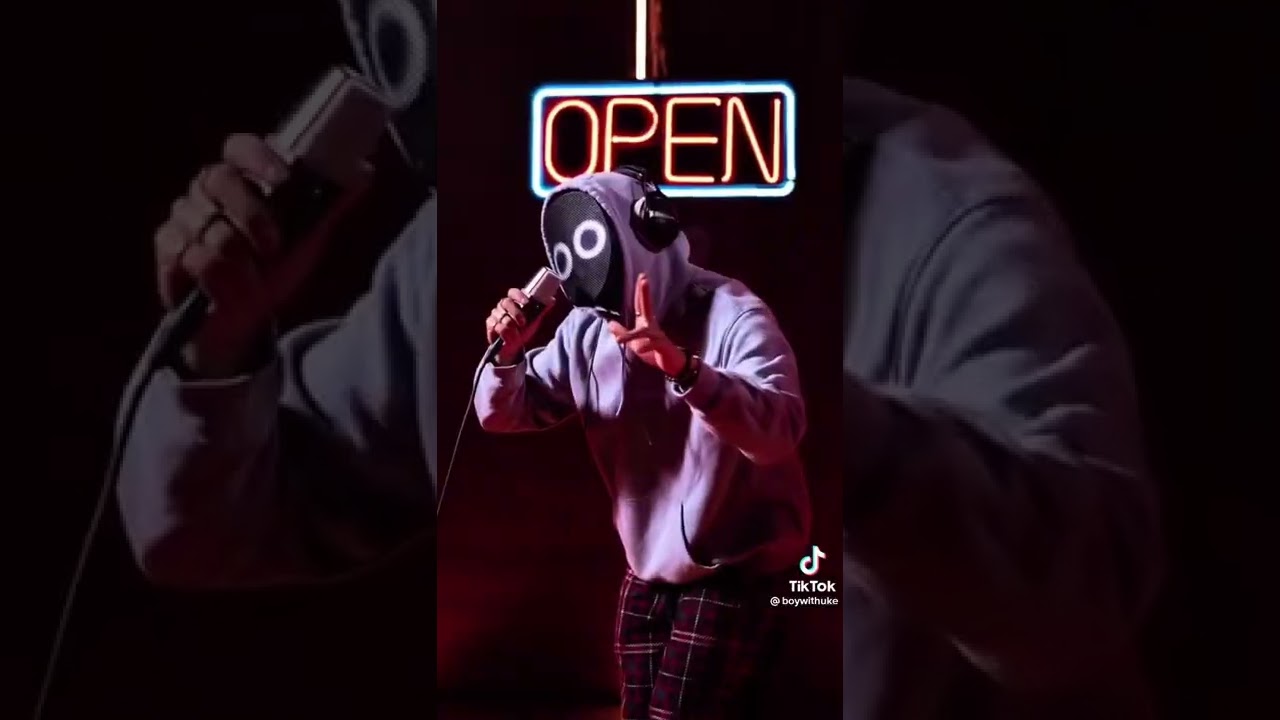Sick Wallpapers from BOYWITHUKE’s Concerts! :)