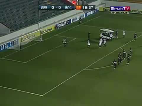 Ouch, Ouch, Ouch! Jose Manuel Rodriguez (Sevilla U19) vs Jose Aquino Allende (Boca Juniors U19)
