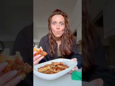 I lose weight eating these 4 Ingredient Broccoli Chicken Fritters #shorts