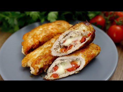 Super easy and delicious chicken breast recipe! Juicy chicken rolls in a pan!