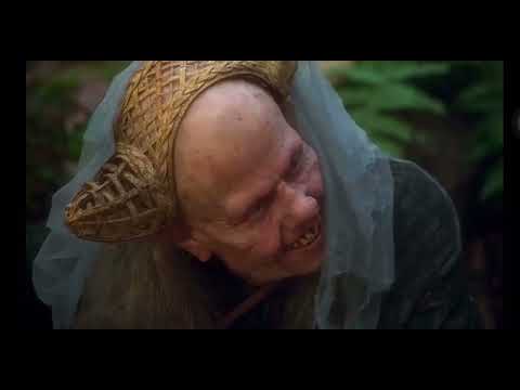 Snow White: A Tale of Terror (1997) - Poisoned Apple 🍎