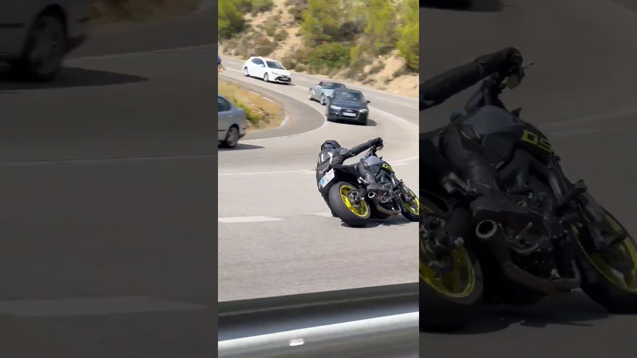 MT09 flyby sound #yamaha #mt09 #motorcycle