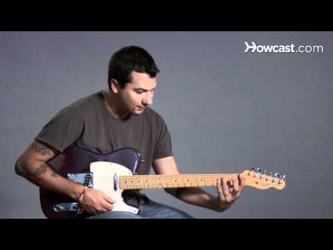 How to Play Barre Chords in E Major | Guitar Lessons
