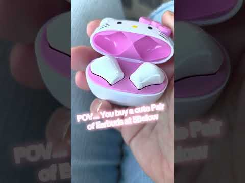 5 below Hello Kitty Earbuds