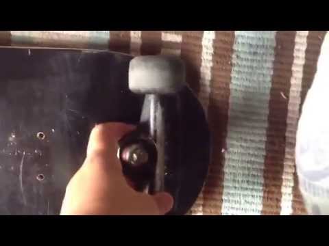 Mini logo skateboard deck review