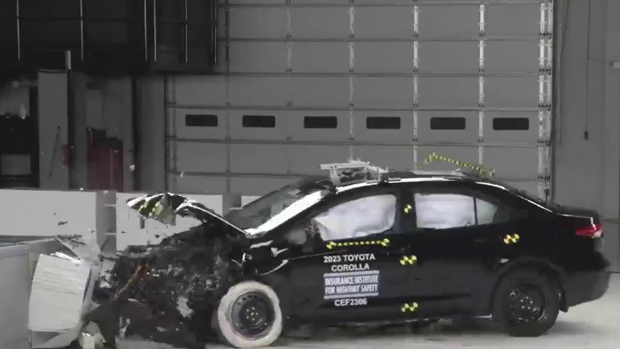 Back seat passengers not well protected, small car crash tests show