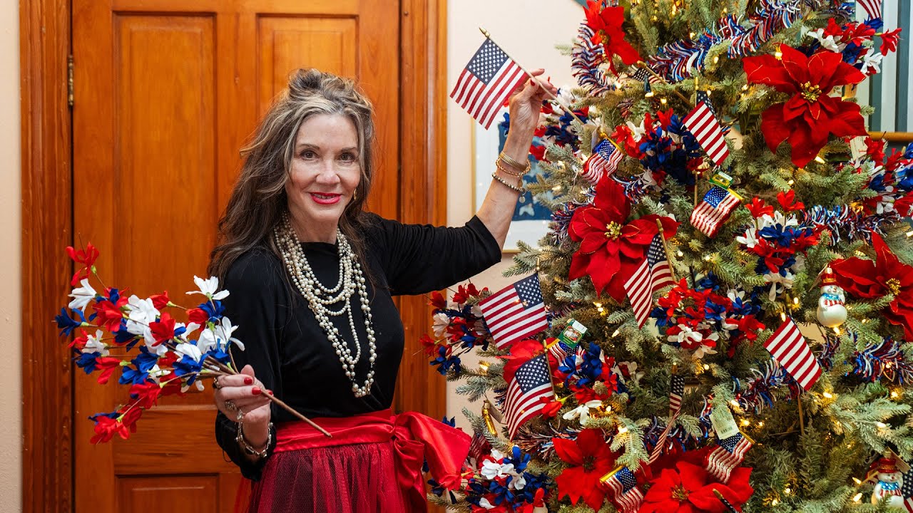 Patriotic Christmas & Holiday Decor | Red, White & Blue Christmas 2023 from FlagandBanner.com