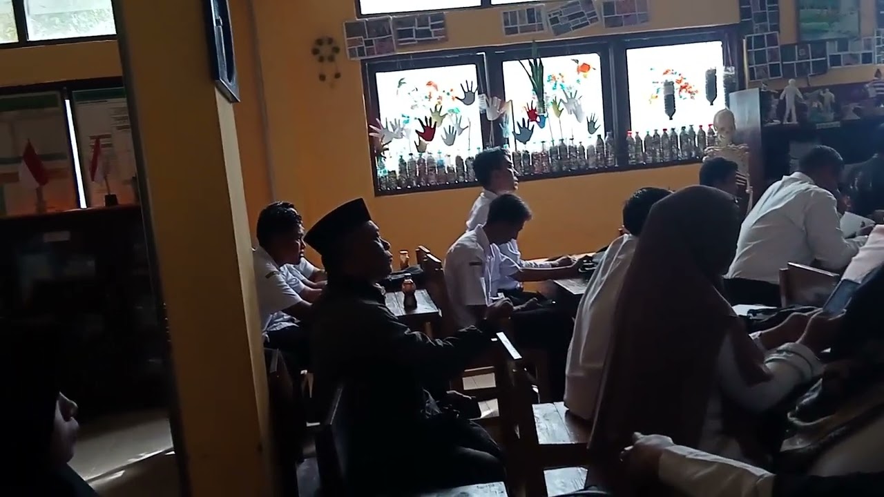 Workshop IKM Bagi Kepala Sekolah, Guru Kelas I dan II se Kecamatan BatangBatang Sumenep.