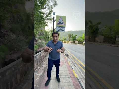 How to Safely Drive Downhill: Use Engine Braking on Descents to Avoid Brake Failure (Urdu/Hindi).