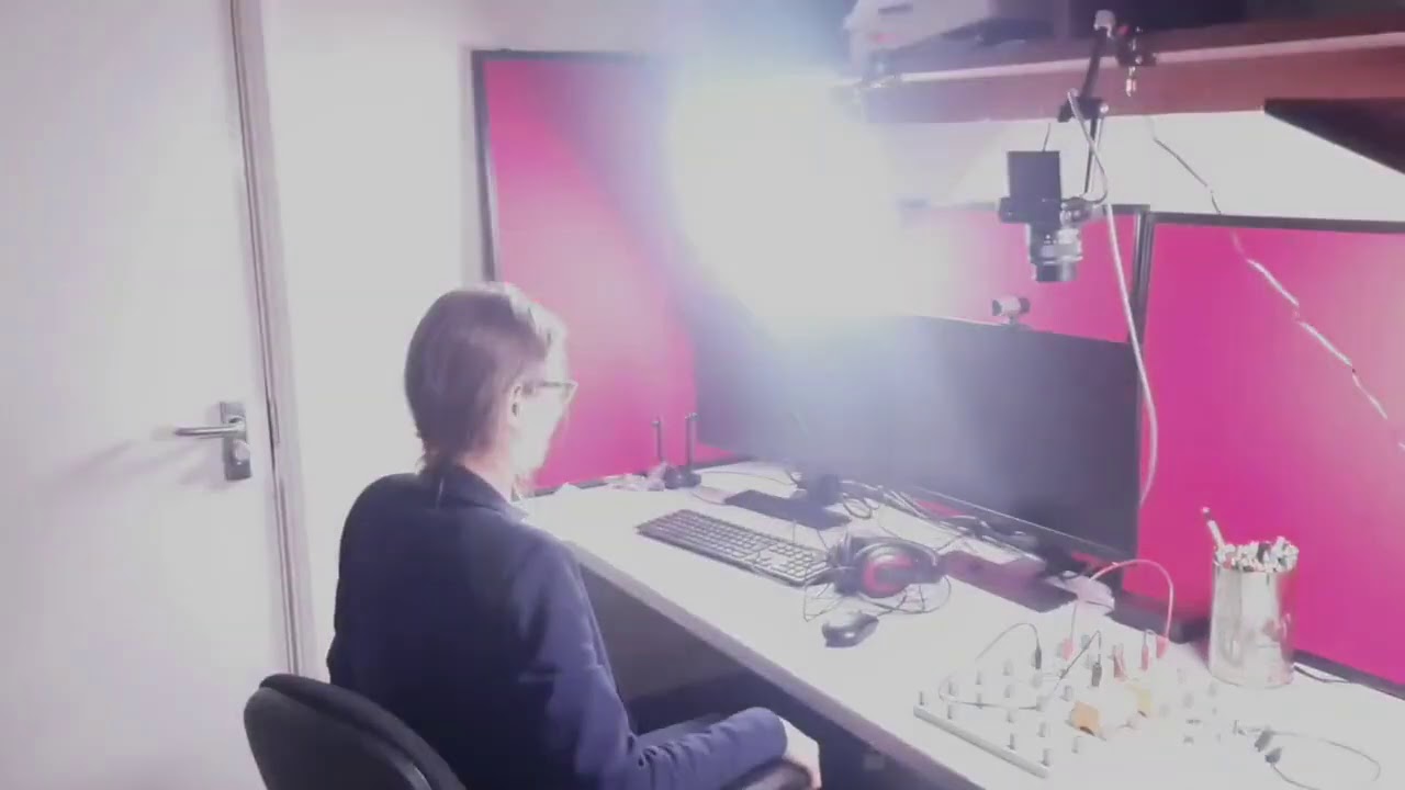 Physics Digital Teaching Lab