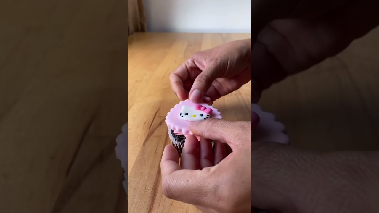 Hello Kitty Cupcake!