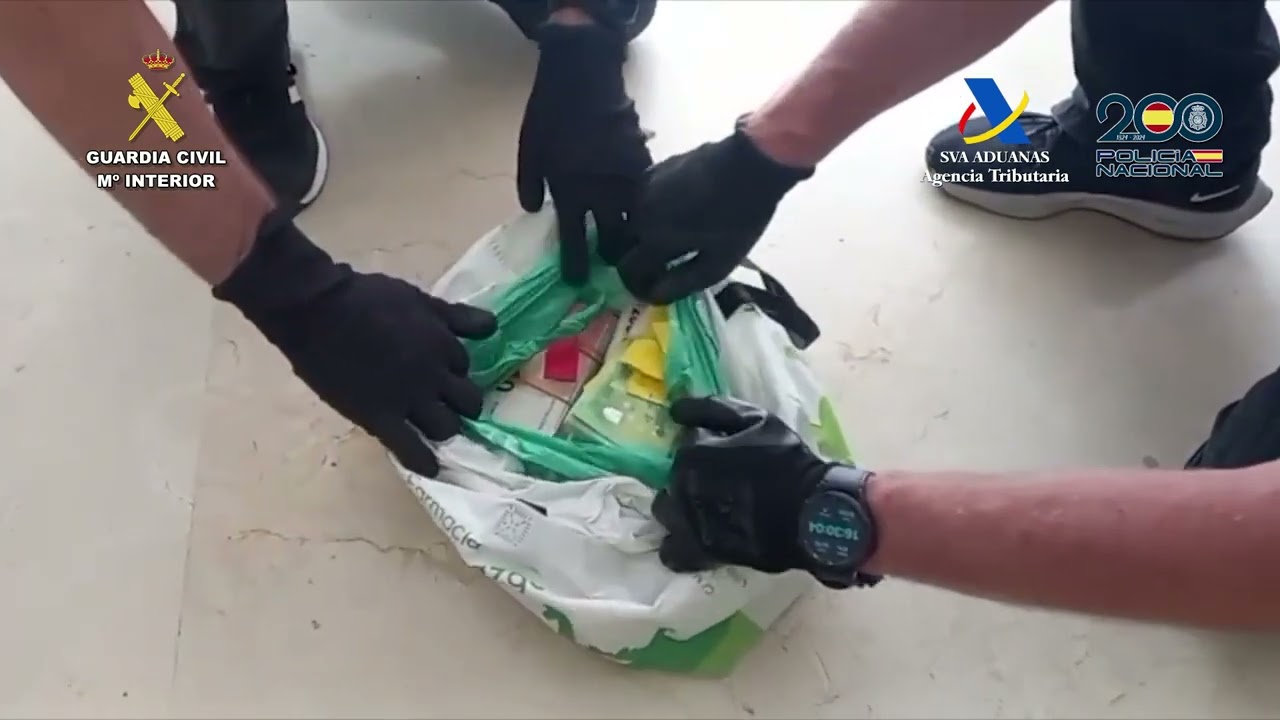 Más de dos toneladas de cocaína y 30 detenciones
