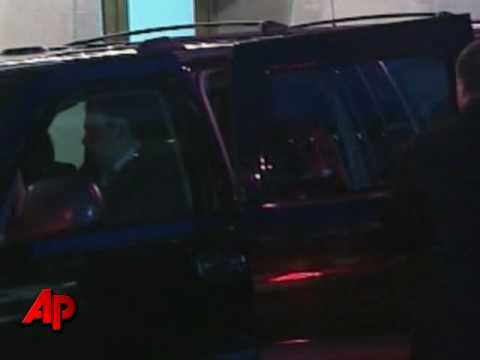 Raw Video: Obama Girls in Washington