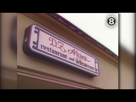 News 8's 'Unknown Eater' visits D.Z. Akin's in the College Area of San Diego in 1980