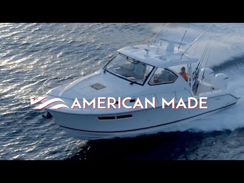 Pursuit Boats | American Made, Lamination