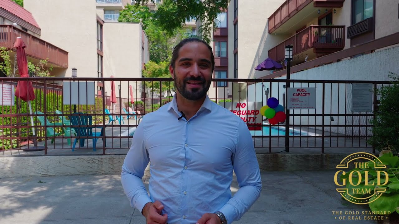 Tour of 357 N Broadway 1L An amazing 2-bedroom condo!