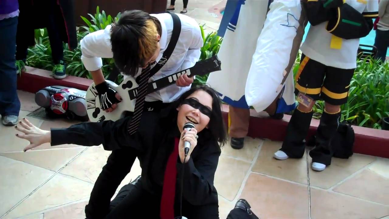 Frerard at the Yaoi Gathering (Anime Los Angeles 2011 Saturday)