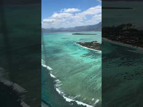 #Underwaterwaterfall #Mauritius #flight #shorts