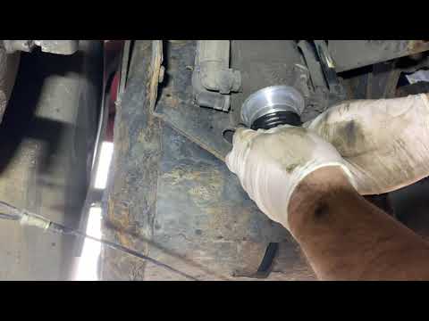 DEF Fluid Filter replacement
