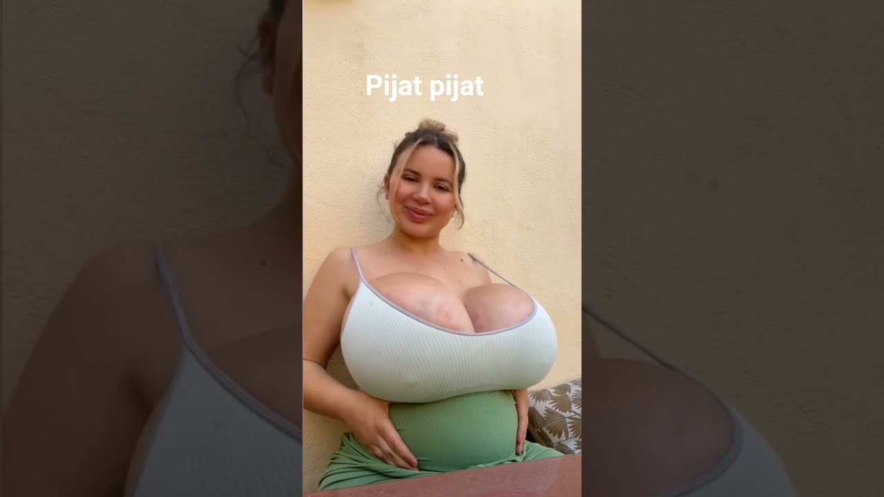 bbw#mom #xhamster #cewekmontok