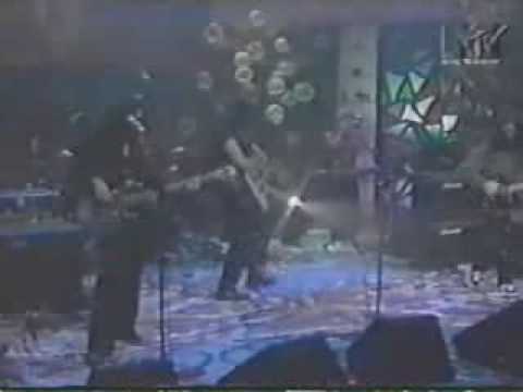 La tragicómica, incomprendida, hermosa y extraña historia de una banda ...