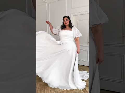 Dalilah Ivory Wedding Dress | Luxurious Plus Size Bridal Gown with Customization Options