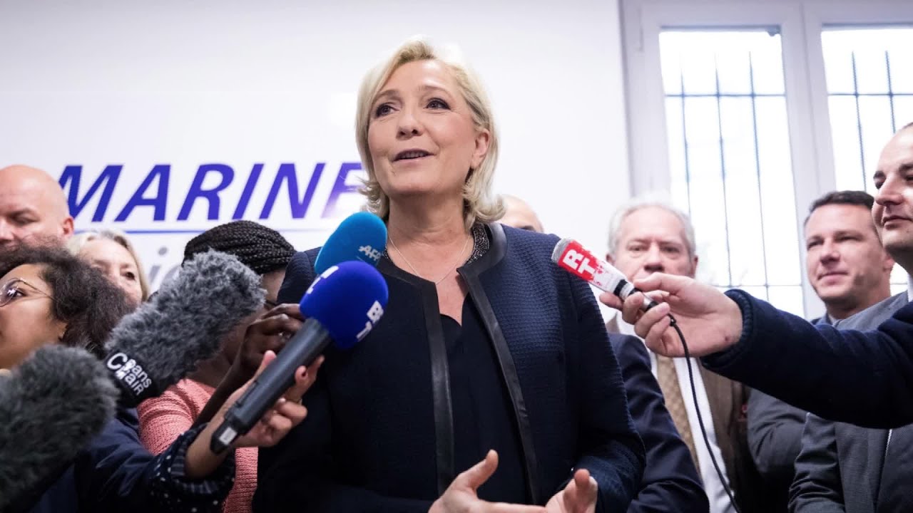 Le Pen Gains Ground in French Polls as Opponents Stumble